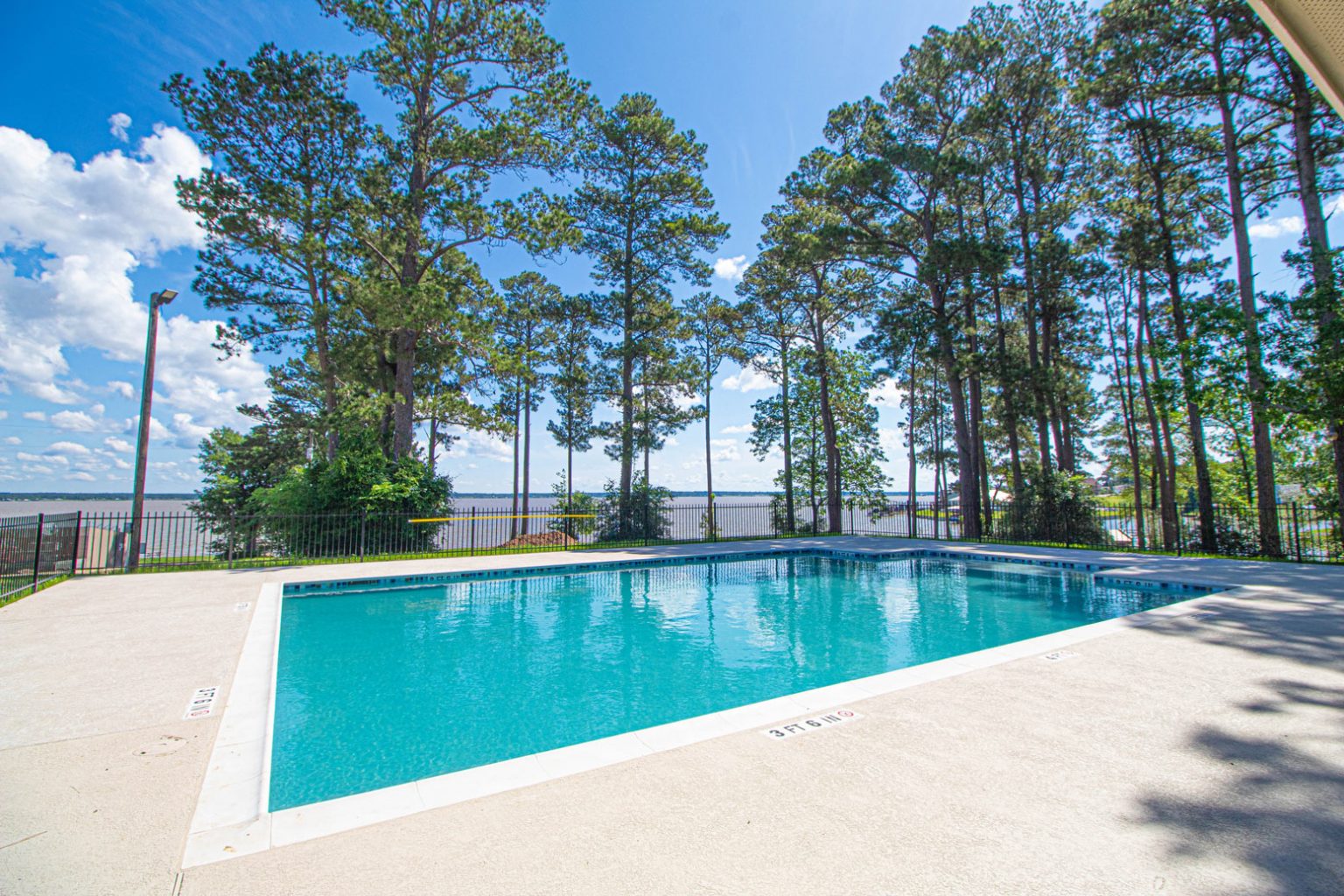 You'll Love Our Lake Livingston RV Park Facilities