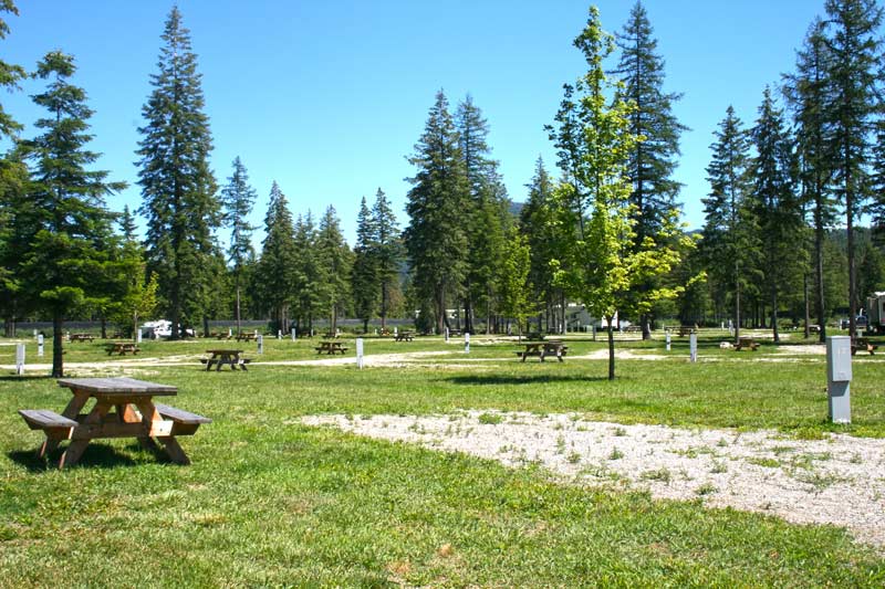 Coeur d'Alene & Northern Idaho RV Park Camping Rates | Ravenwood RV
