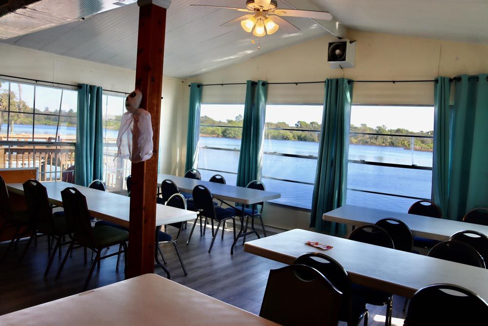 View our Welcoming Ruskin, FL RV Park : River Oaks RV Resort